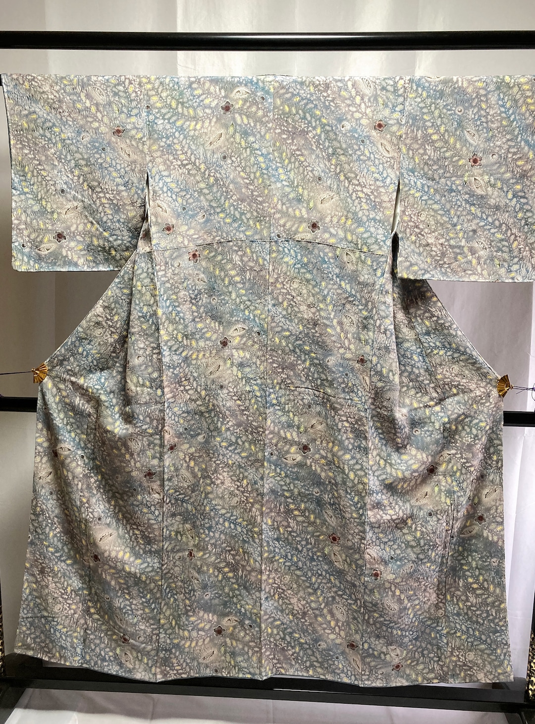 Vintage Japanese Silk Kimono - Beautiful Pattern - Etsy