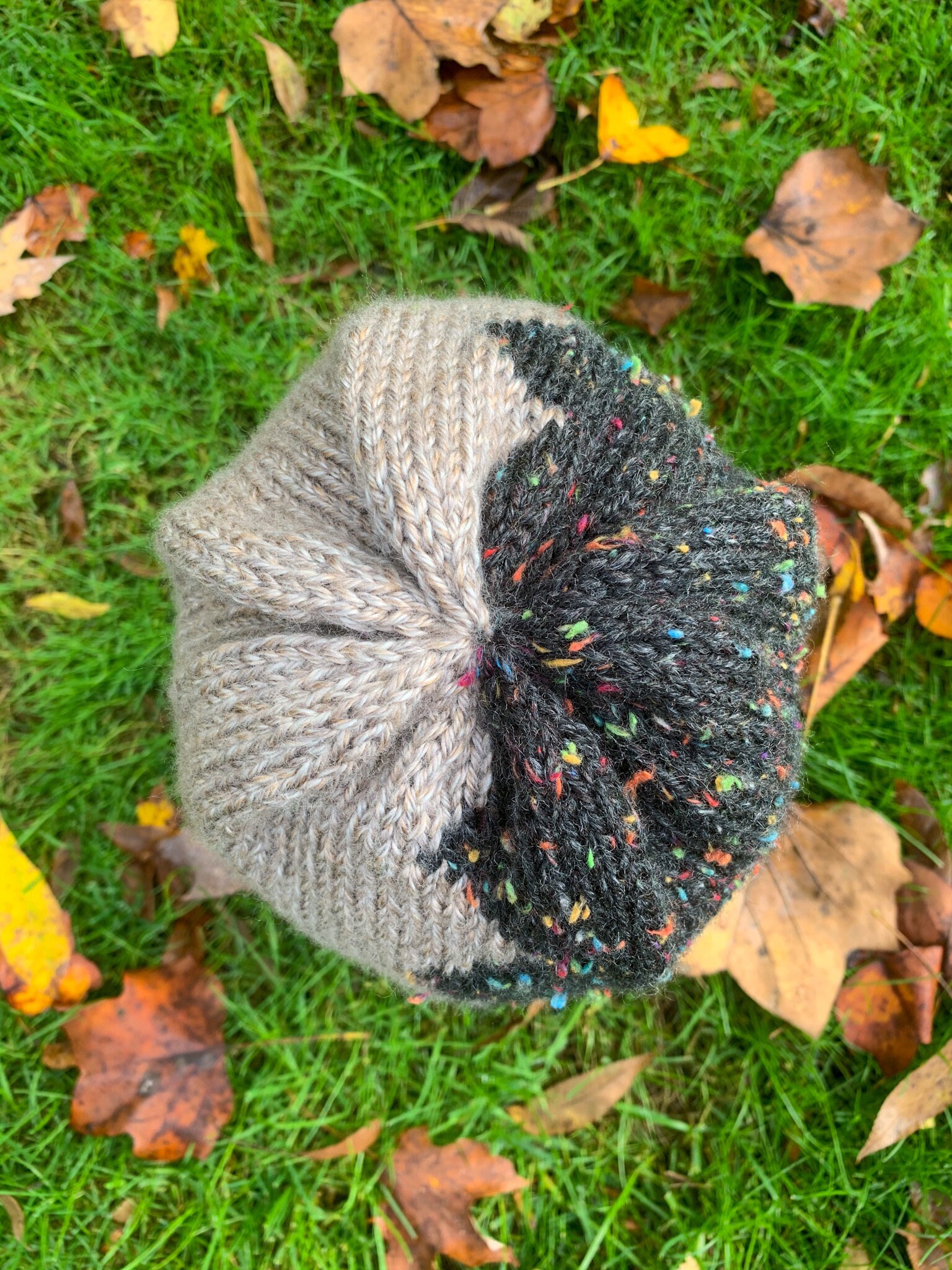 KNITTING PATTERN Socorro Two Color Knit Hat Pattern With - Etsy