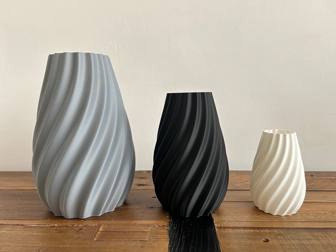 Swirl Vase, Ornamental Flower Vase, Decorative Swirl Vase, Minimalist ...