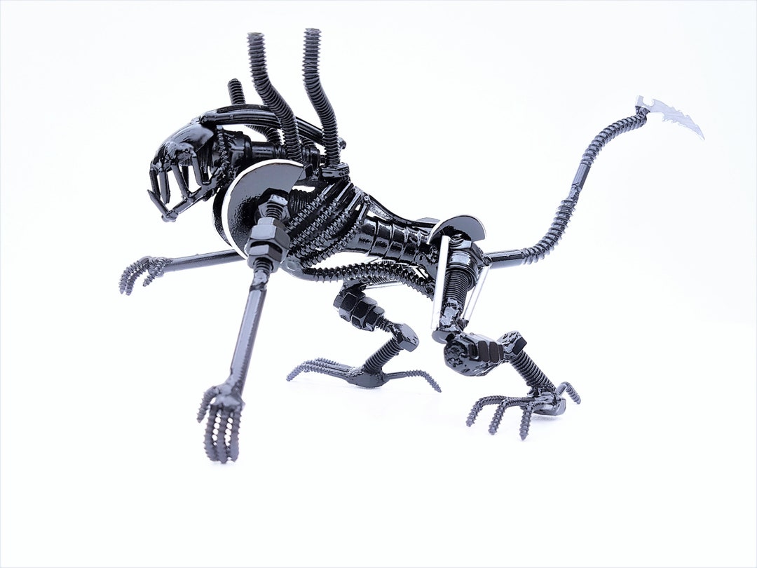 Inspired By: ALIEN Nightshade Black From Alien Vs Predator MAPALN20CB ...