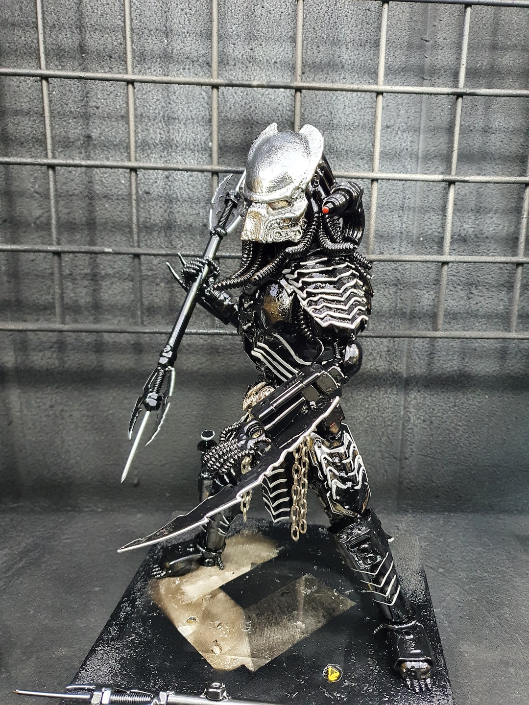 Inspired By: PREDATOR From Alien Vs Predator MAPPRED40BS Metal Art ...