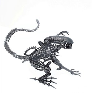 Alien 40cm Creeping Black Edged Handmade Recycled Metal Art Productions ...