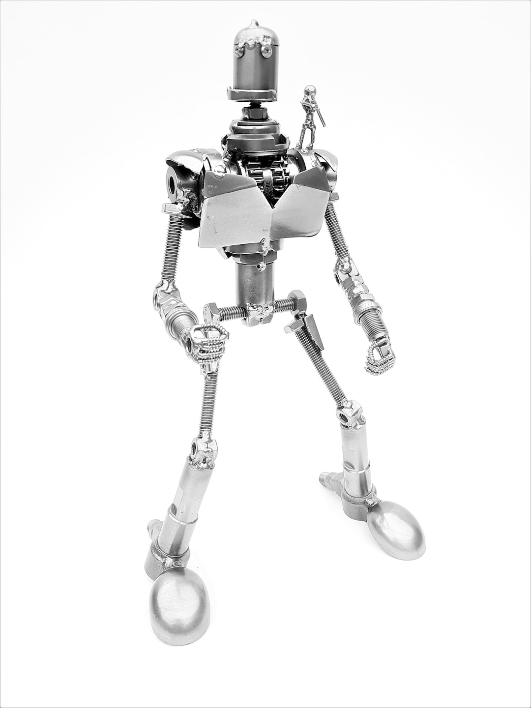 Iron Giant Sci-fi Handmade Metal Sculptures Figurines Metal Art ...