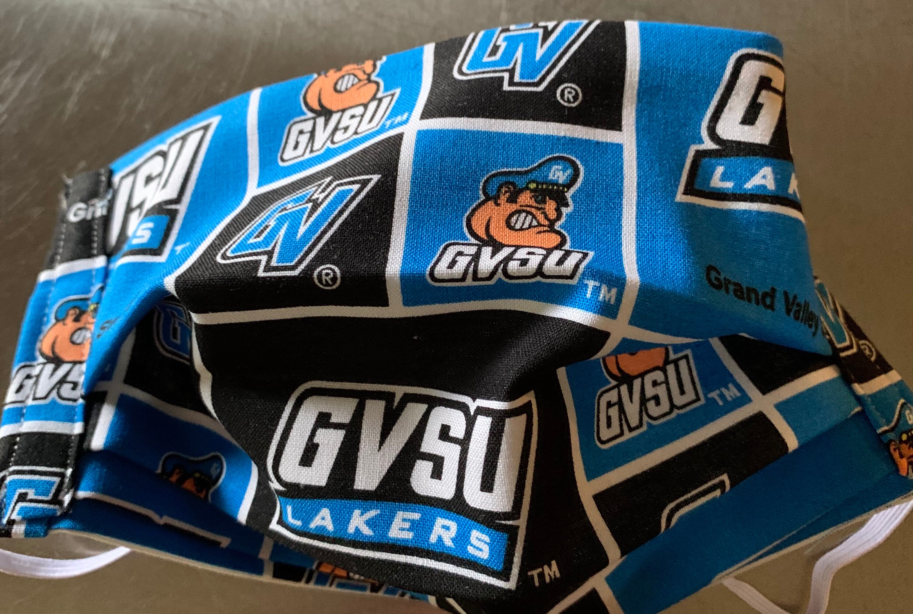 Grand Valley State University face mask Lakers. GVSU | Etsy