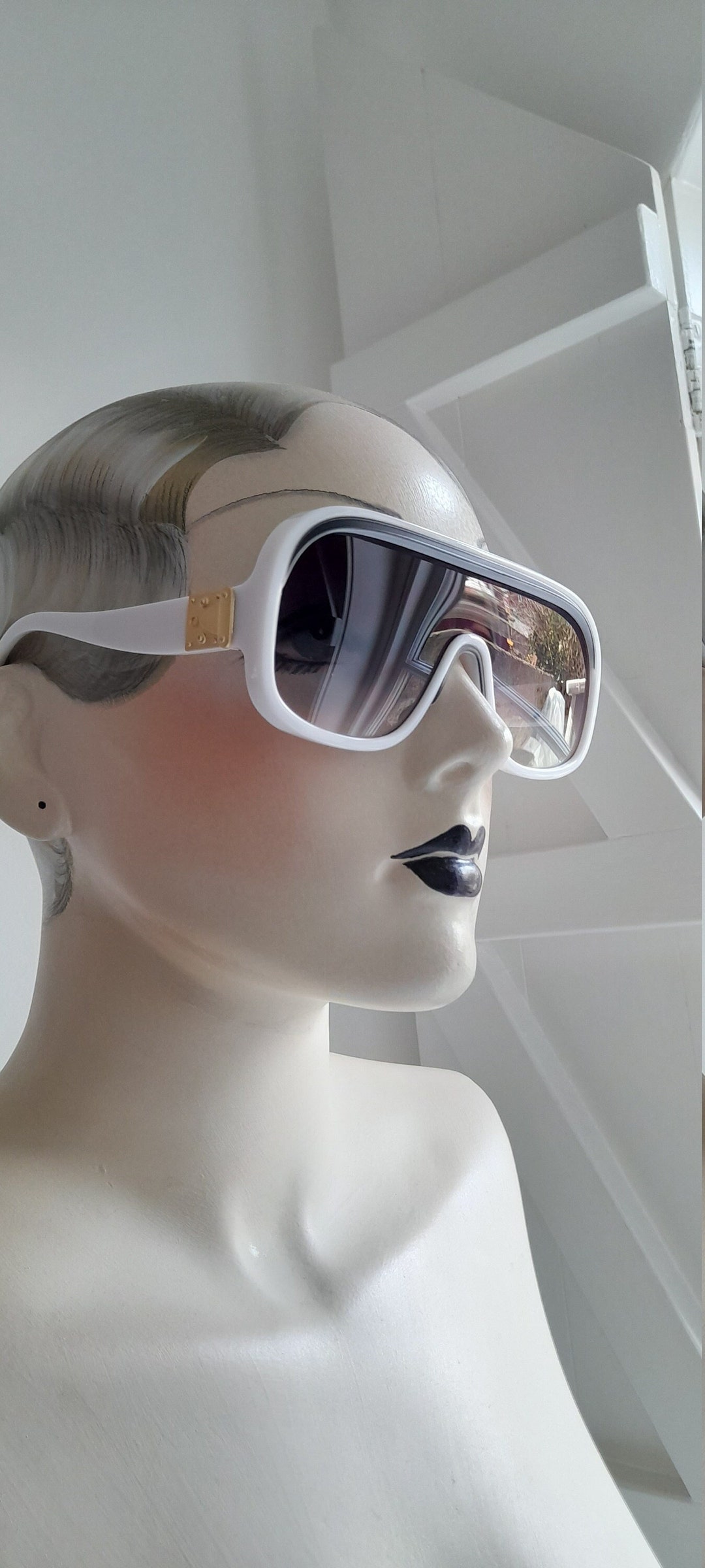 White Mod Ski Goggle Aviator Style Sunglsses Driving Beach Gold Trim ...