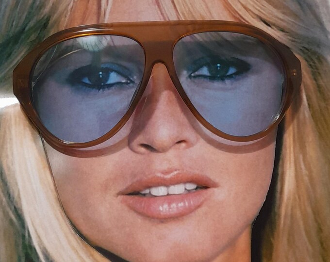 Tan and Blue Classic Classy Retro Style Aviator Sunglasses Blue Tinted ...
