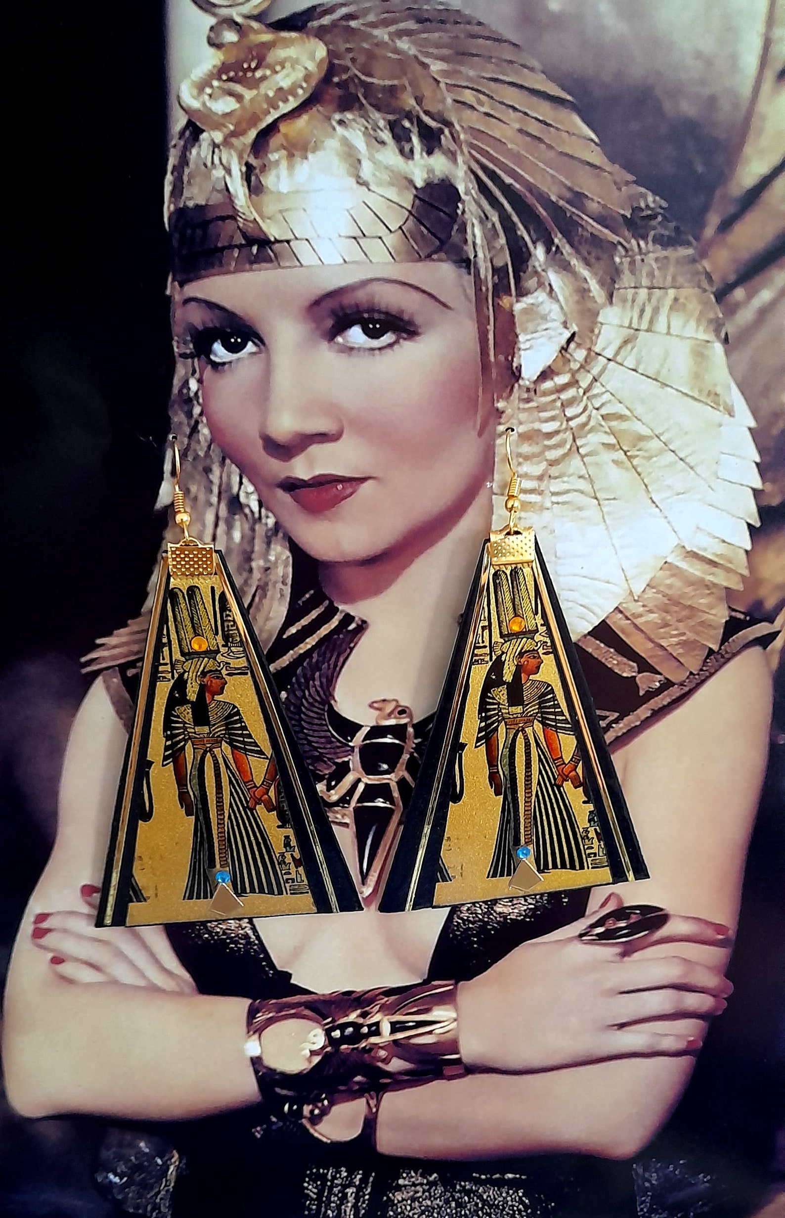Ra Pharaoh Egyptian Gold Cleopatra Triangle.geometric Pyramid Long ...