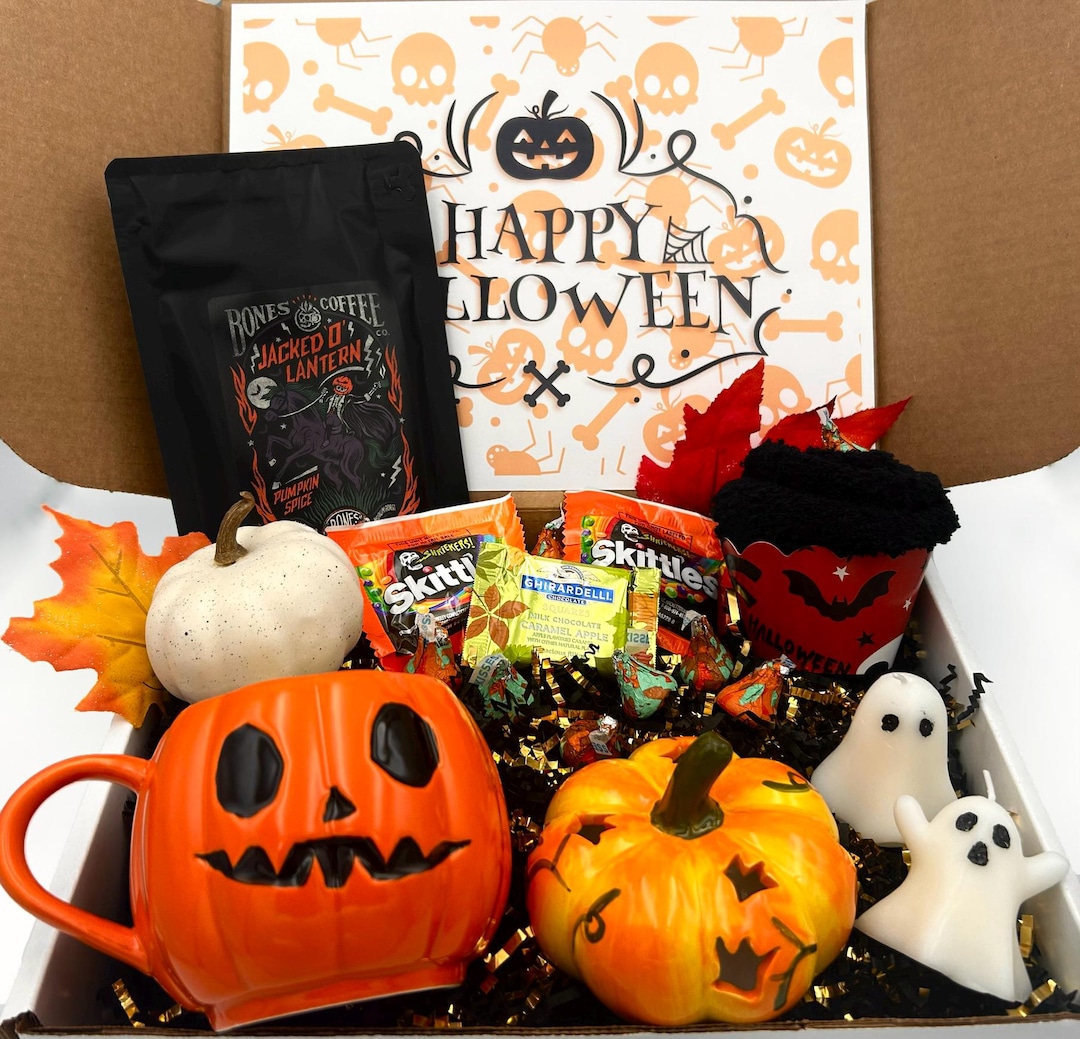 Spooky Halloween Gift Box, Pumpkin Mug, LED Pumpkin, Coffee & Socks - Etsy