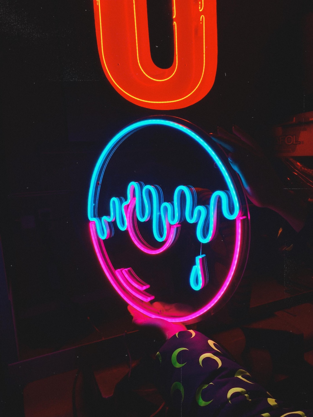 Melting Vinyl Record Led Neon Sign, Music Wall Décor, 90s Theme Party ...