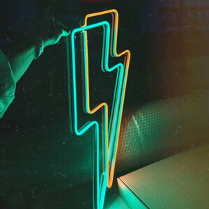 Lightning Bolt LED Neon Sign, Kids Night Light, Thunder Bolt Wall Decor ...