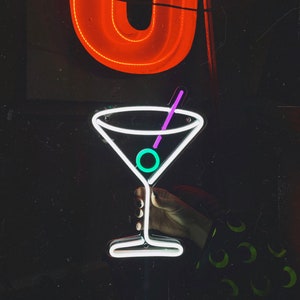 Martini Glass LED Neon Sign | Home Bar Wall Decor | Cocktail Bar Sign ...
