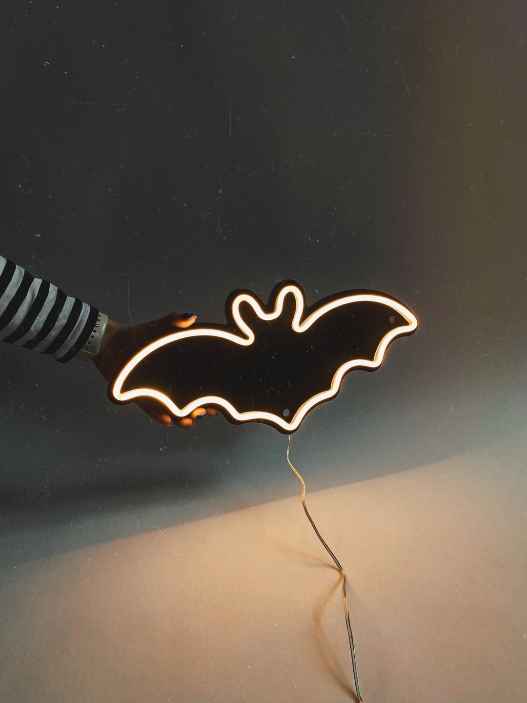 Cute Bat Wall Art - Unique LED Neon Sign for Farmhouse Halloween Decor ...