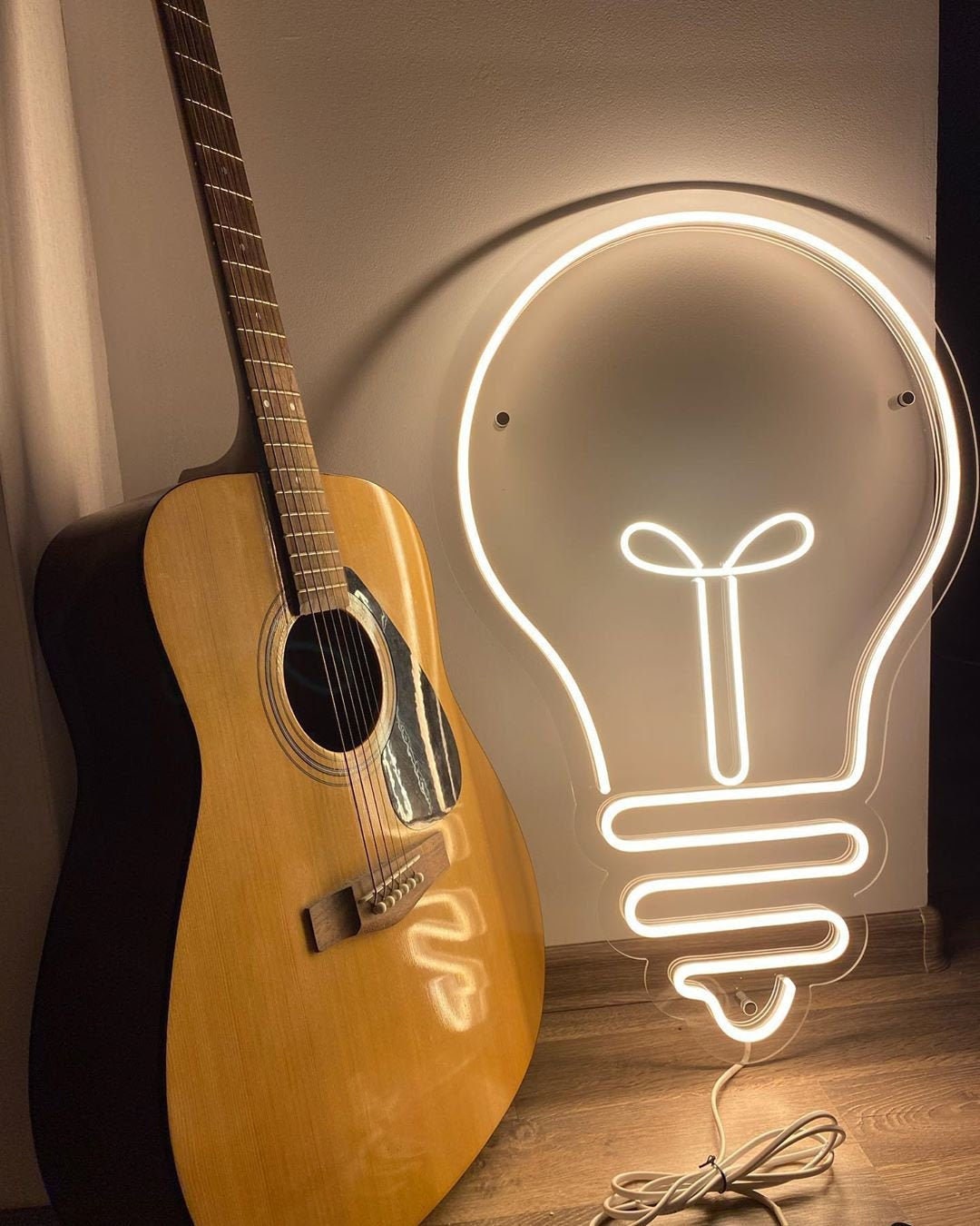 Light Bulb Led Neon Sign | Quirky Night Light Lamp for a Charming ...