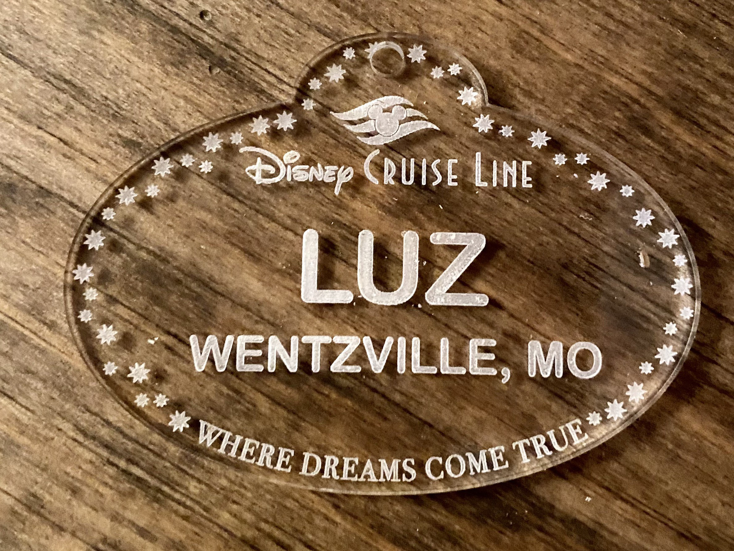 Custom Disney World Disneyland Cast Member Name Tag Keychain - Etsy