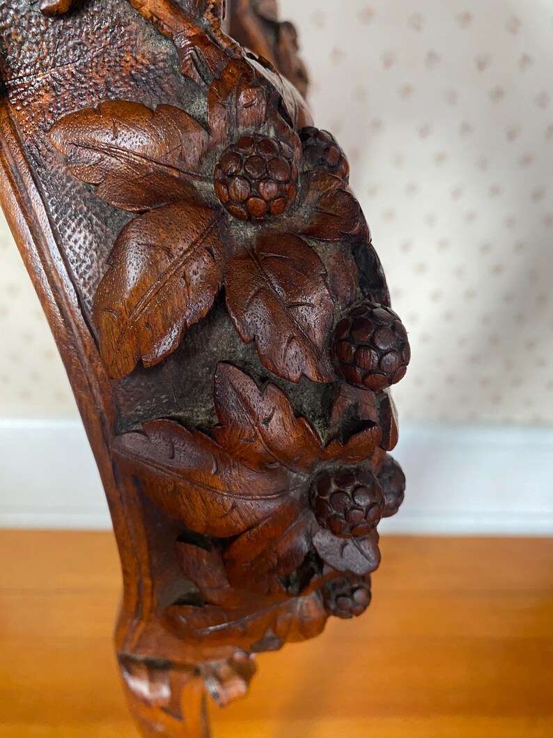 1900 - 1915, Flemish Pyrography Top, Buckeye Tree Leaves Theme Table - Etsy