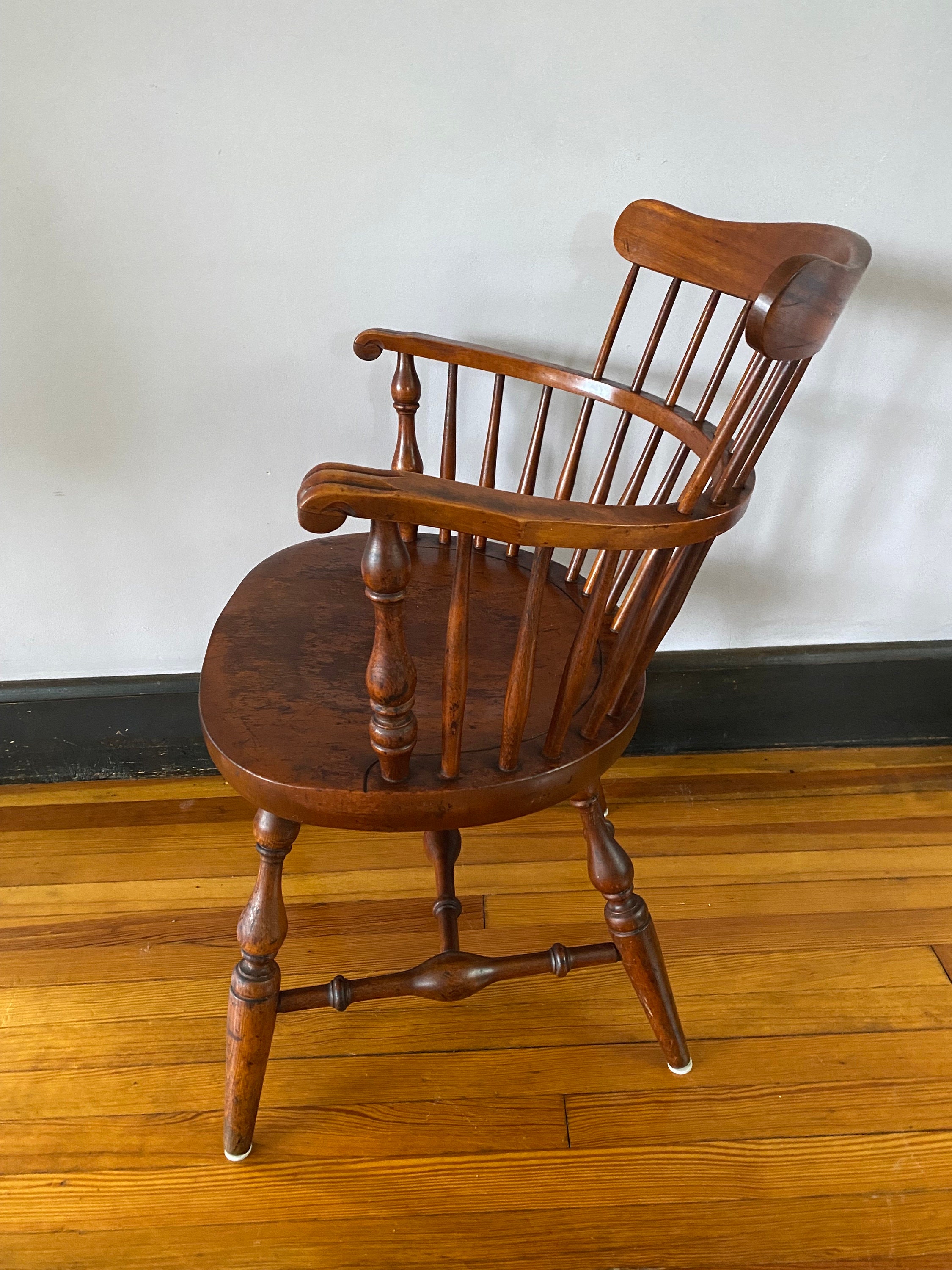 Nichols & Stone Solid Hard Rock Maple Colonial Early American Comb Back ...