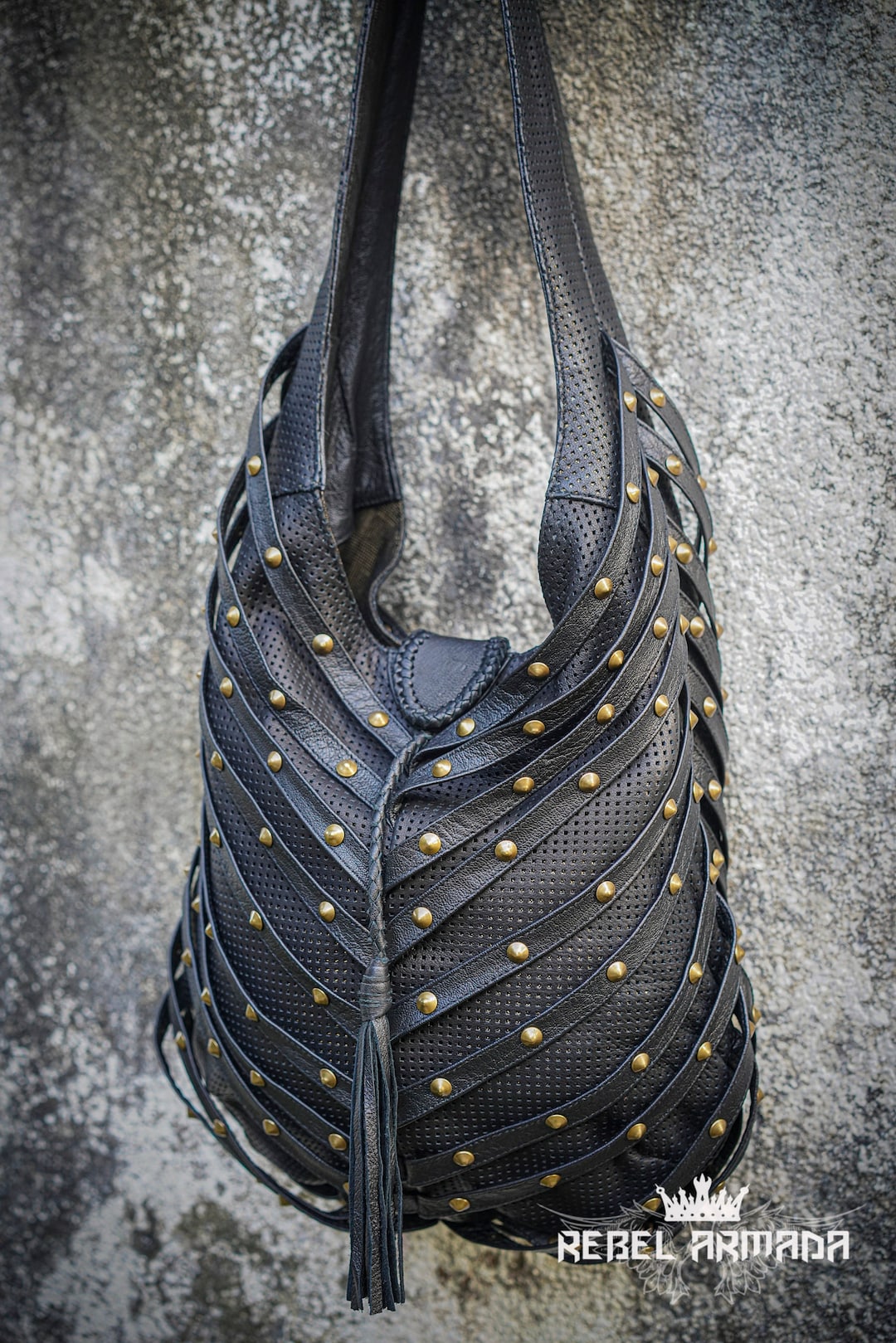 Leder Hobo Bag: Cyberpunk Goth Crossbody Tote - Etsy Österreich