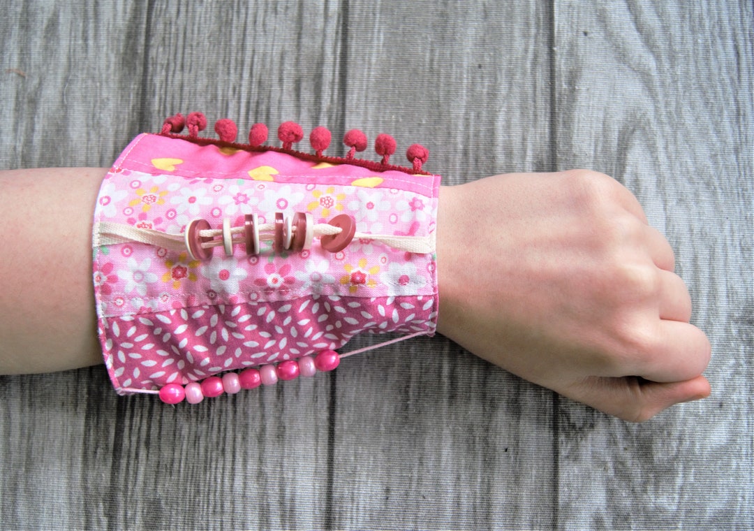 Dementia Arm Warmer Bracelet Nesting Blanket Motor Skills Gift ...