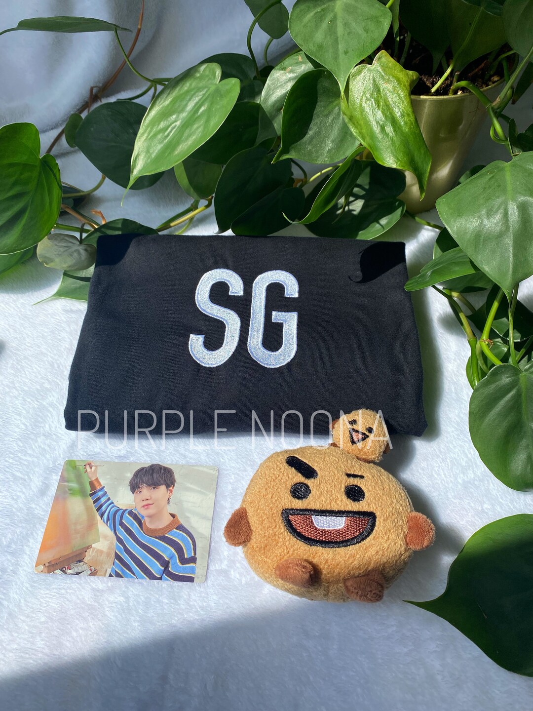 Embroidered SG Unisex T-shirt, Yoongi Tee, Suga T Shirt - Etsy