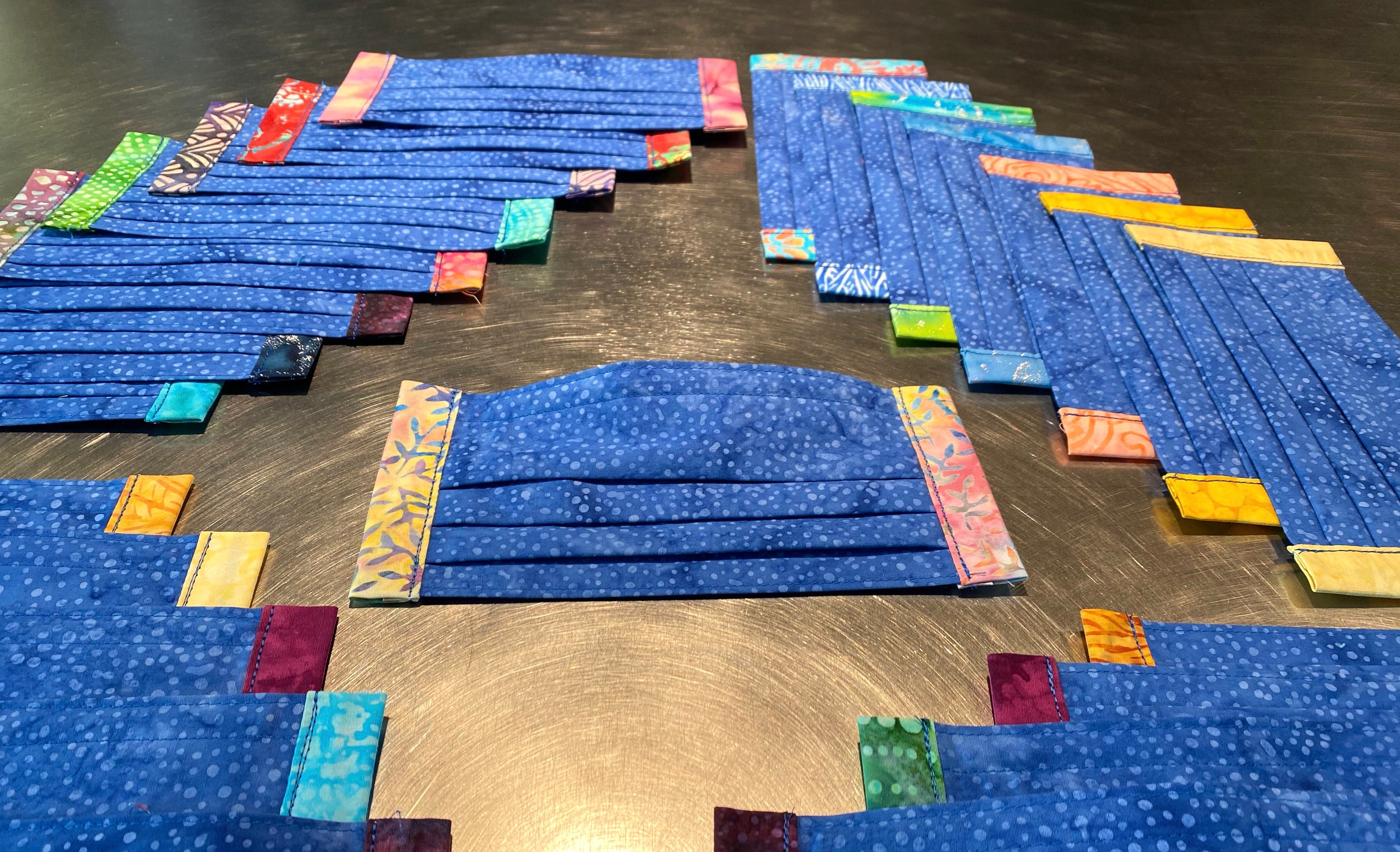 DRIZZLEBLUE 2-ply High Thread Count Batik Cotton Face Mask With Filter ...