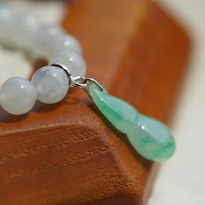 Natural Grade-a Ice Jadeite Beads Bracelet With an Glutinous Ice Green ...