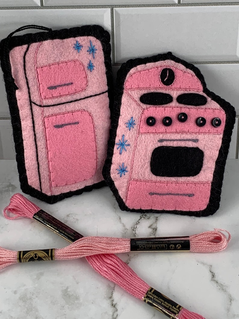 Retro MCM Pink Refrigerator and Stove Wool Felt Applique Ornament ...