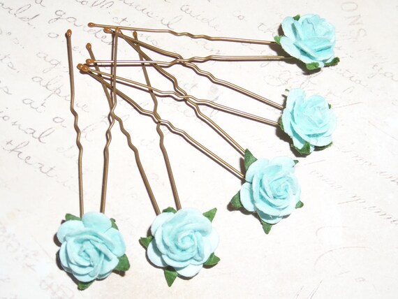 Aqua flower hair clip store