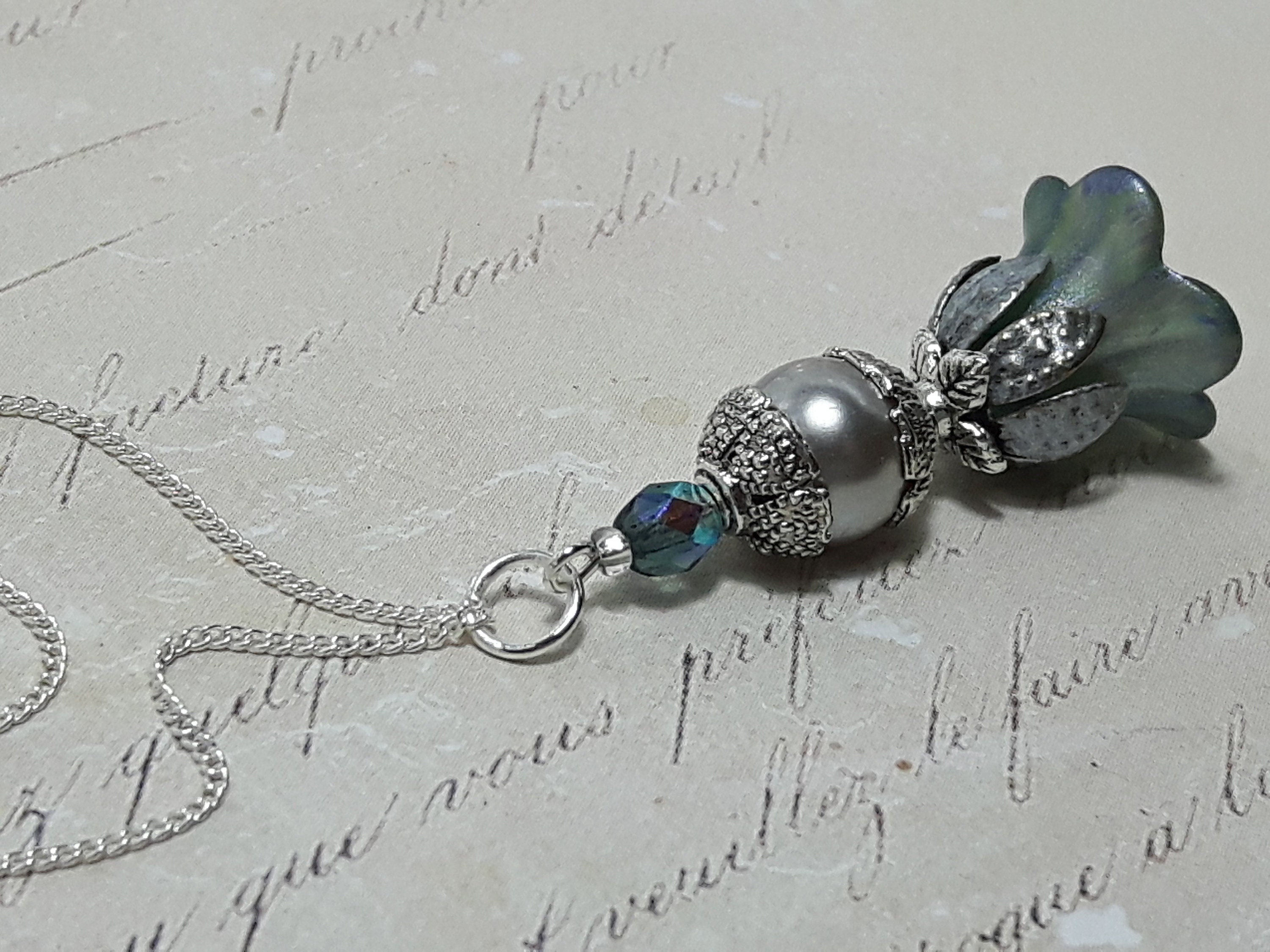 Grey Bell Flower Necklace Bohemian Floral Pendant Vintage - Etsy