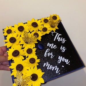 Graduation Cap Topper With 3D Sunflowers and Butterflies | Graduation ...