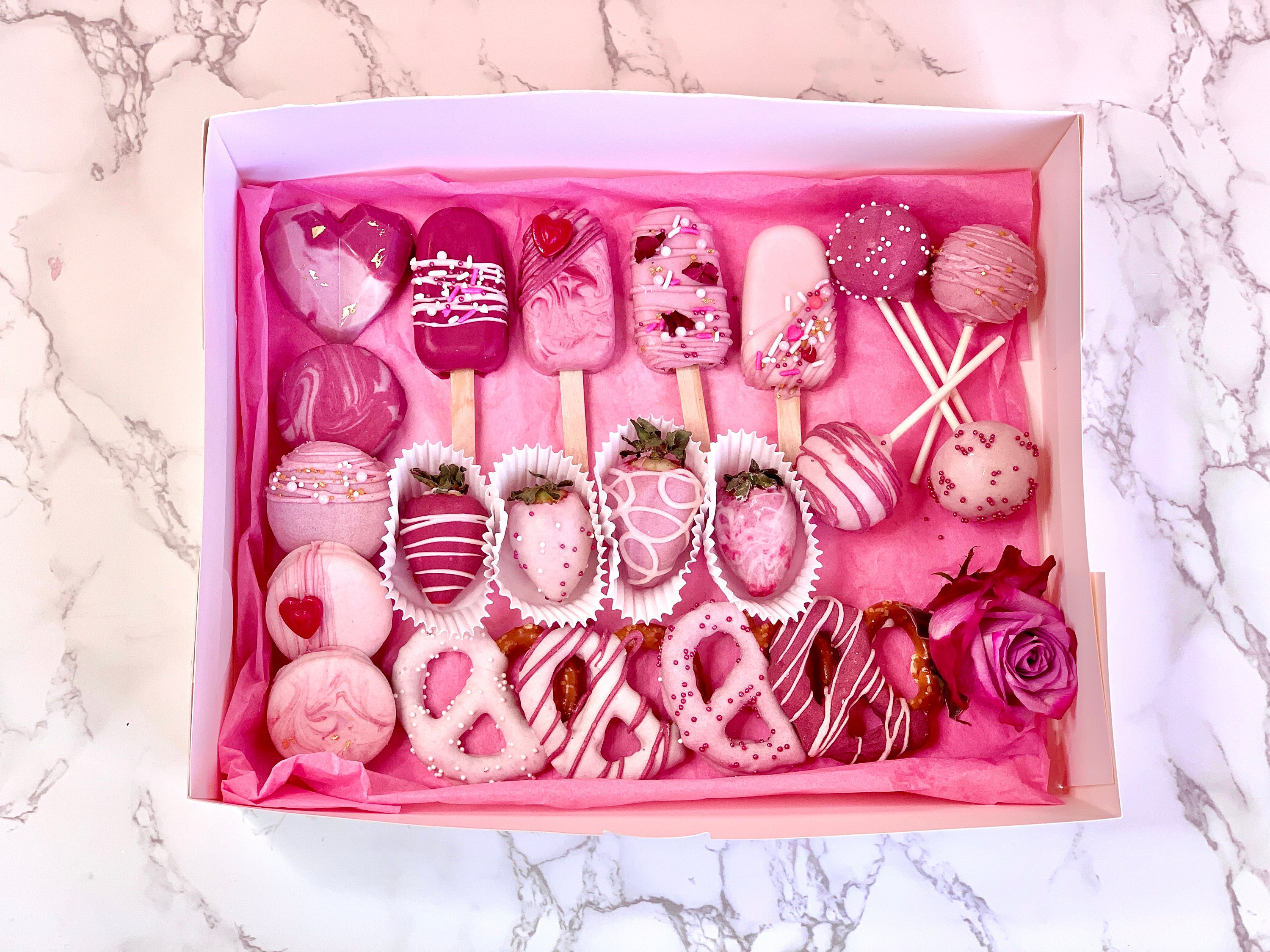 Valentines Day Chocolate Custom Dessert Gift Box