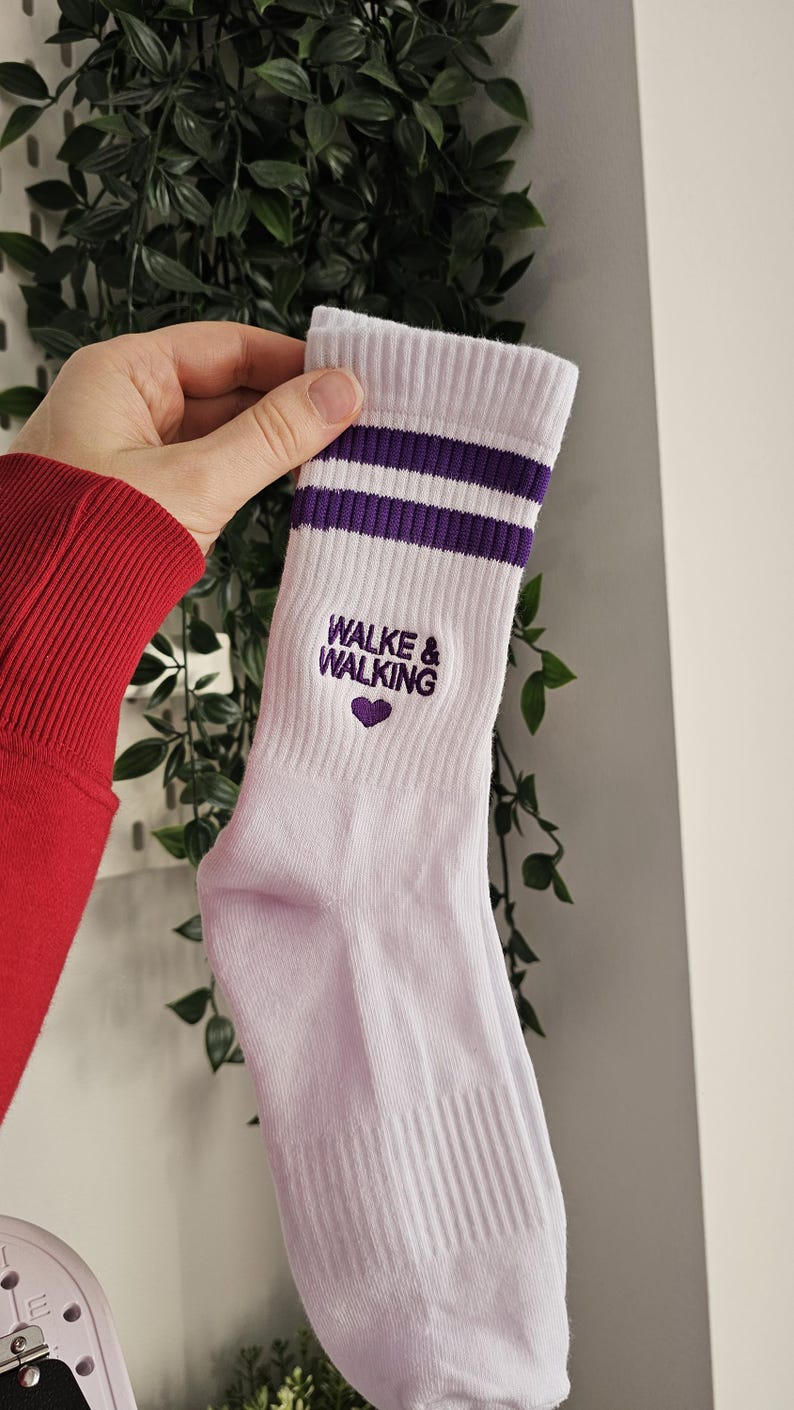 Personalisierte bestickte Socken – individuelles Jubiläumsgeschenk ...