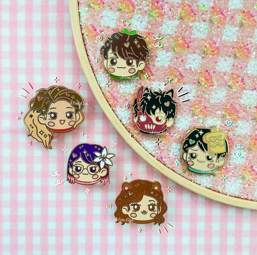 Streamers Mini Chibi Head Enamel Pins - Valkyrae, Sykkuno, Corpse ...