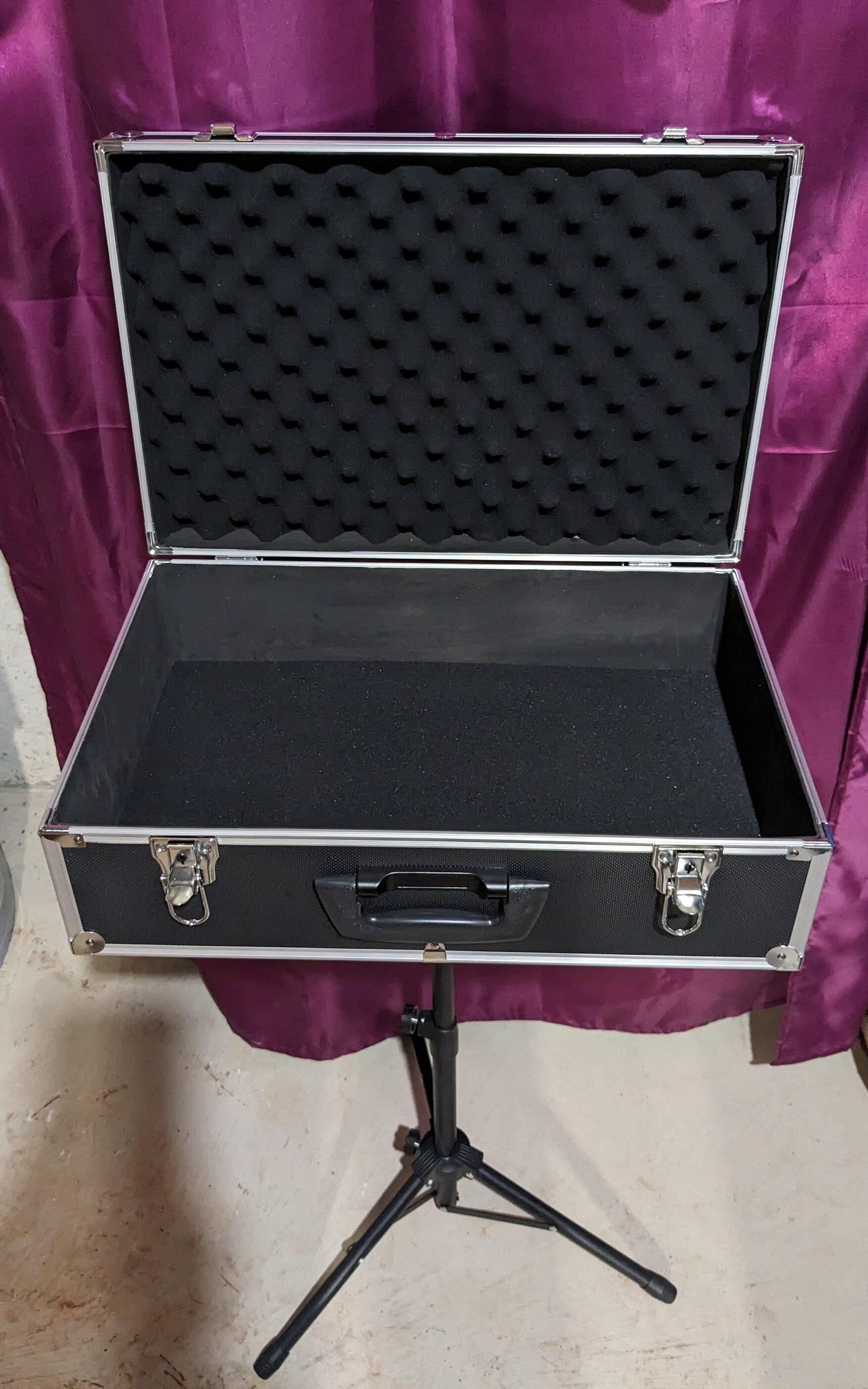 Magicians Aluminum Travel Case Table With Tripod Base - Etsy