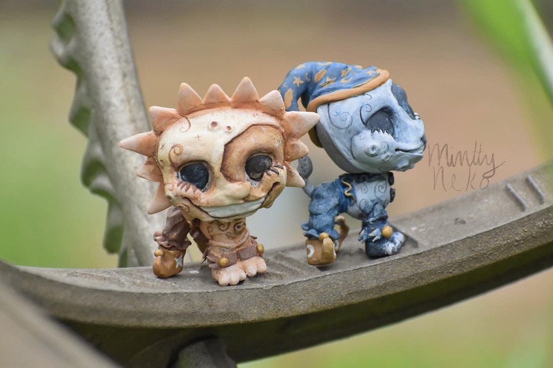 Lps Custom Fnaf Sb Sundrop and Moondrop Ooak - Etsy