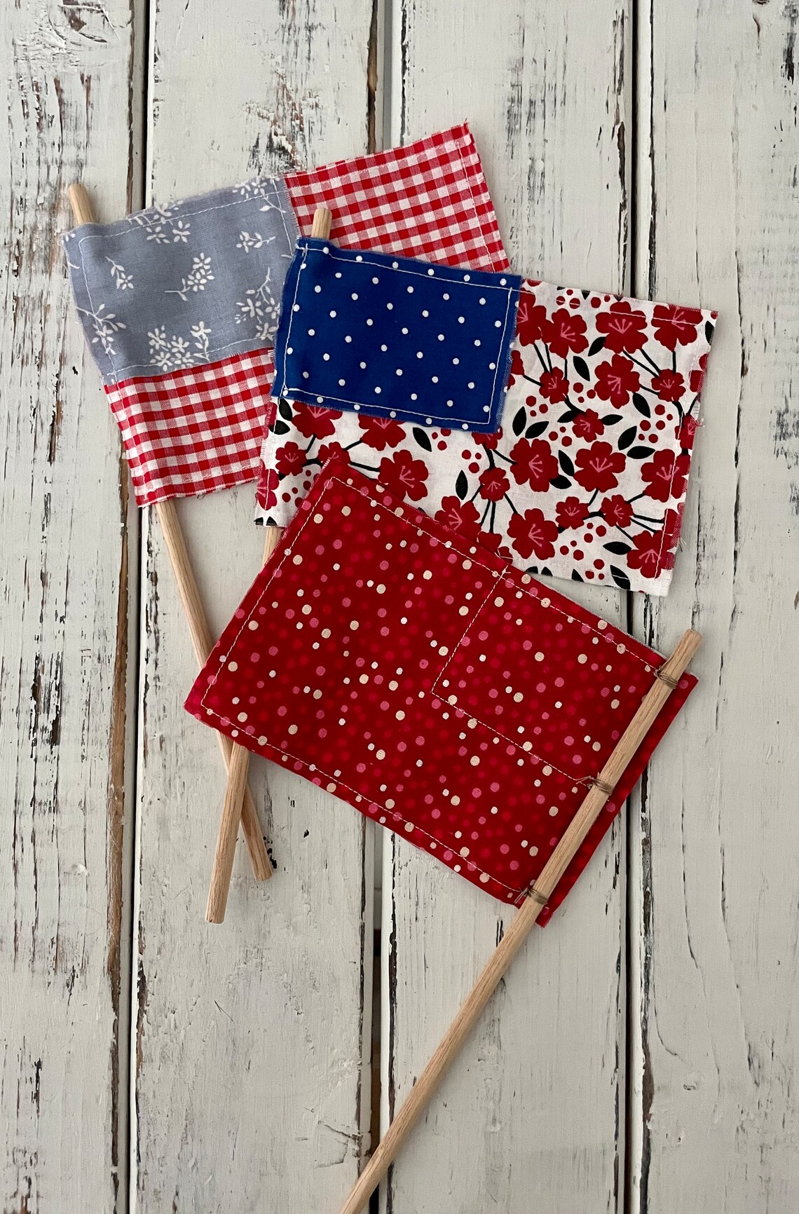 3 Small Flags USA Fabric Flag Set Patriotic Tiered Tray - Etsy