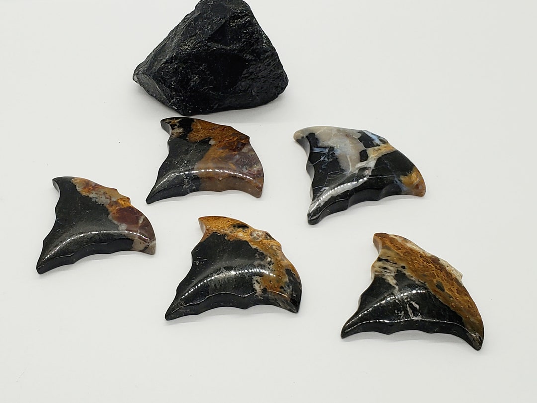 Bat Carvings Flying Bats Gemstone Bats Crystal Halloween Decor Crystal ...