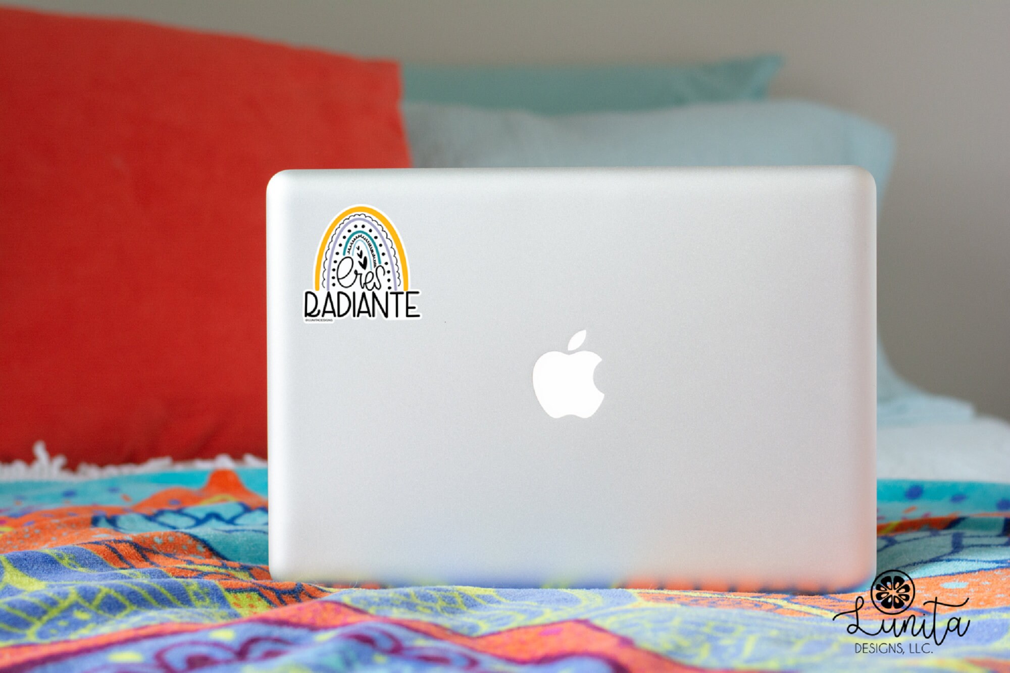 Eres Radiante Vinyl Sticker: Spanish Rainbow Sticker - Etsy