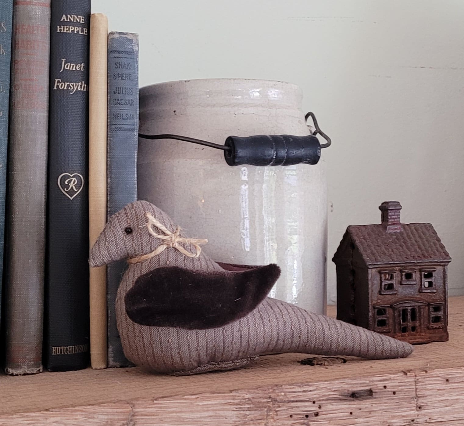 Tan Bird Pin Cushion With Velvet Wings. Antique Style. Farmhouse ...