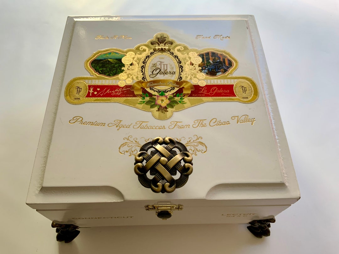 Altered Cigar Boxbeautiful Display Boxrepurposed Wooden Cigar ...