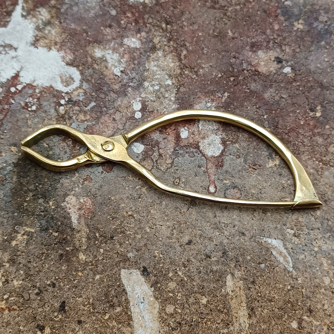Brass-tongs Shaped Roman Fibula Brooch. 3.38" - Etsy