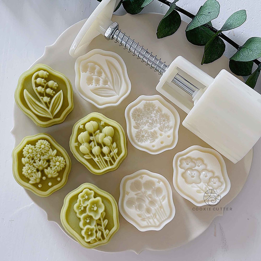 Tulip Daisy Camellia Silicone Biscuit Mold, Flower Mold, Hand-pressed ...