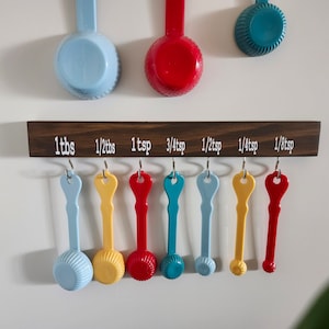 Measuring Cups & Spoons Holder, Kitchen Item, Kitchen Organizer ...