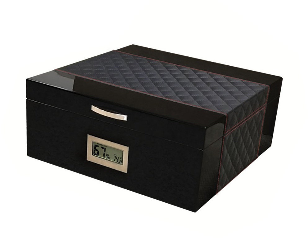 Cigar Humidor, Diamond Pattern Leather Top & Sides W/ Silver Accent ...