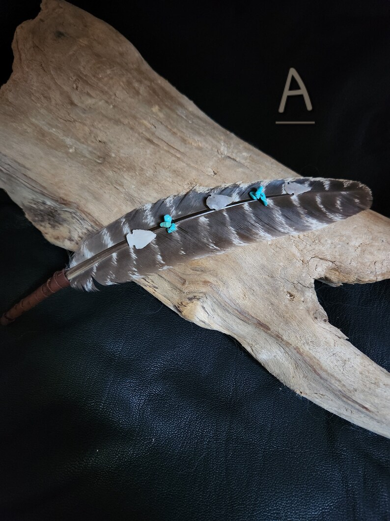 Natural Turkey Feather Hand Carved Stone Arrowheads Buckskin Wrapped ...