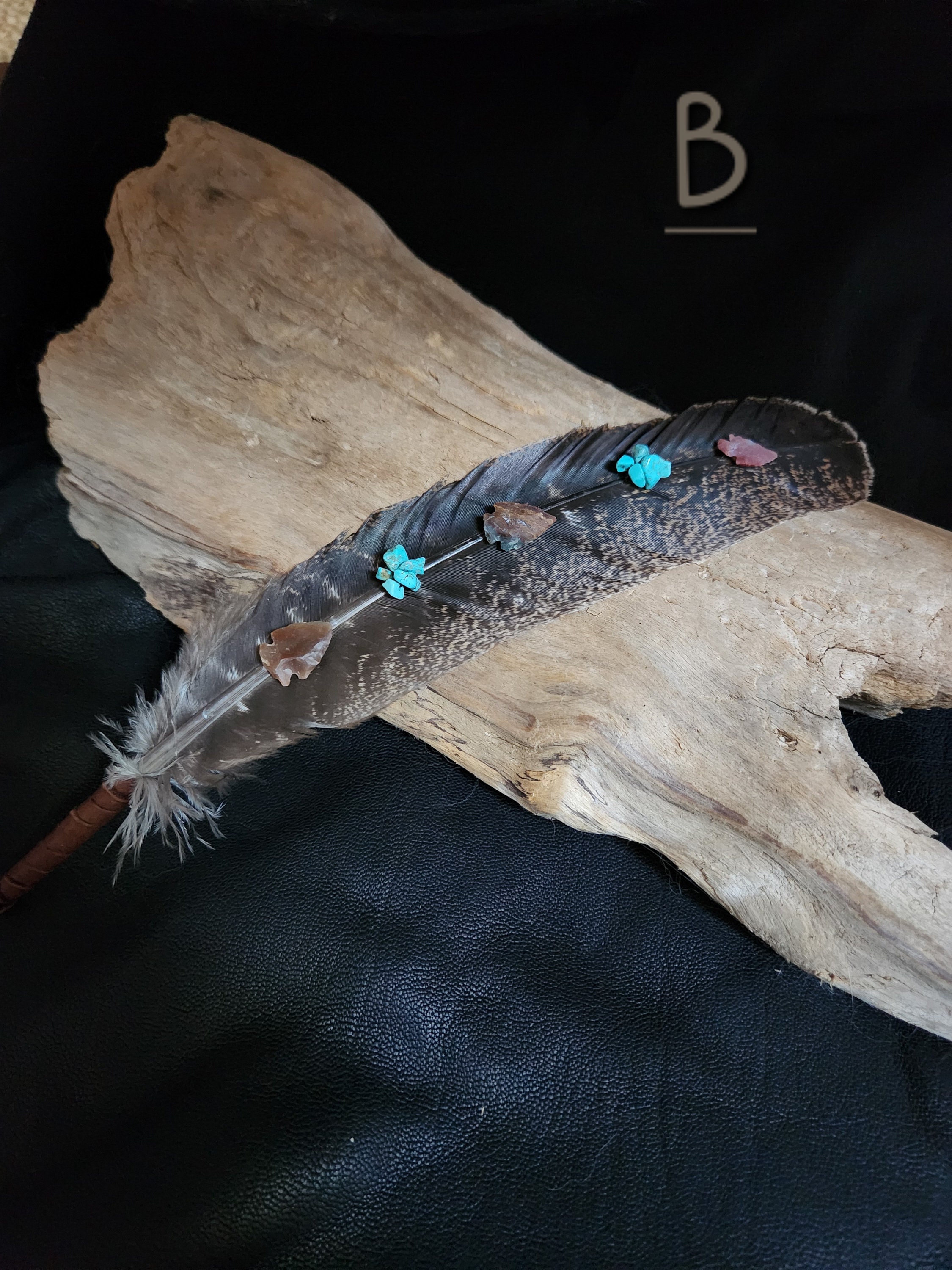 Natural Turkey Feather Hand Carved Stone Arrowheads Buckskin Wrapped ...