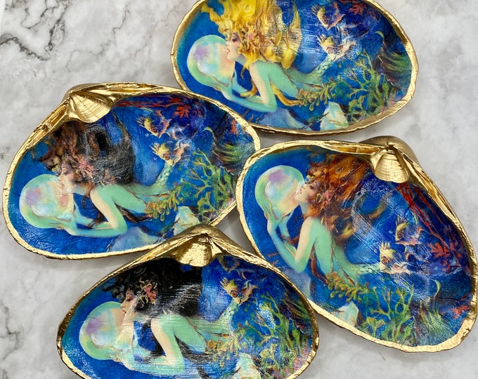 Decoupage Clam Shell Decor, Art Deco Mermaid, Blue and Green Vintage ...