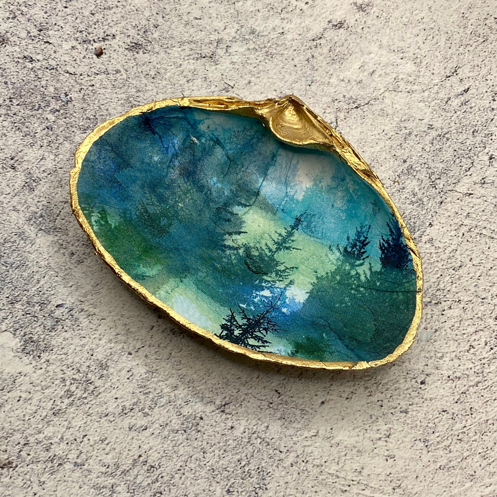 Decoupage Clam Shell Beach Decor Green Nature Mermaid Gifts - Etsy