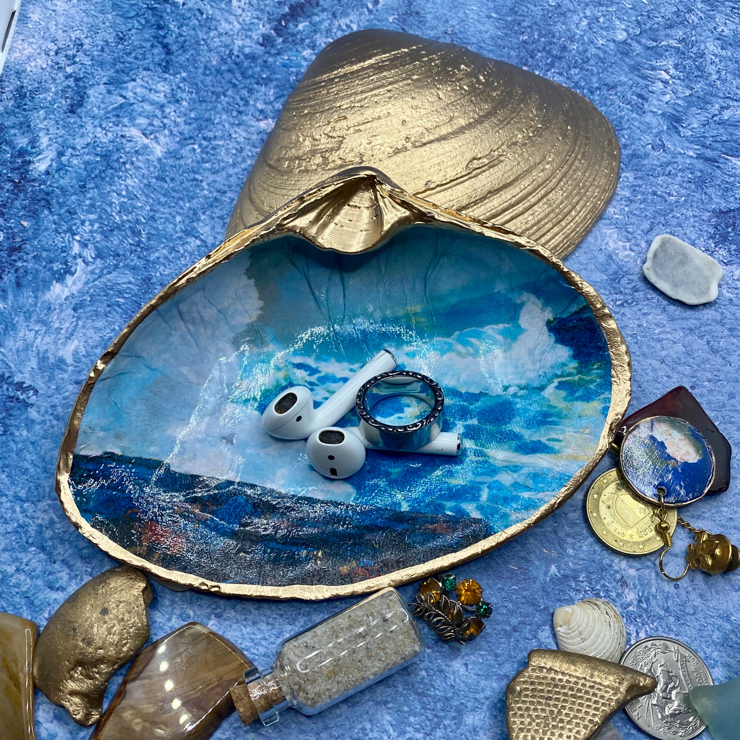 Decoupage Clam Shell, Ocean Waves Beach Decor, Clam Shell, Mermaid ...