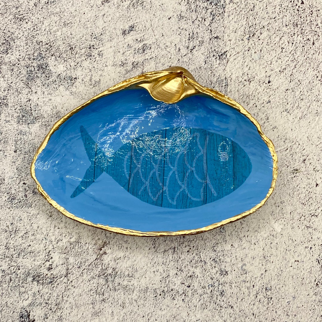 Decoupage Clam Shell Decor, Blue Fish Art, Handmade Ring Dish - Etsy