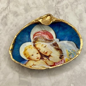 Decoupage Clam Shell Virgin Mary and Baby Jesus Religious | Etsy